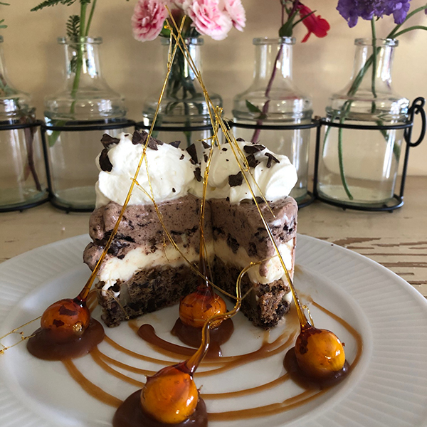 Blond Bourbon Brownie Sundae – Beloved Recipe Box